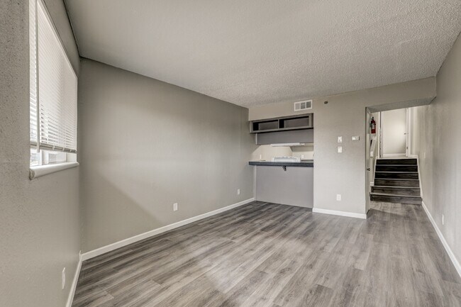 The Residences at Edmond Park - Apartments in Edmond, OK | Apartments.com