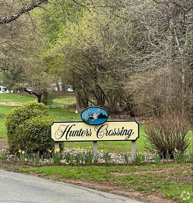 Houses for Rent with Yard in Three Bridges NJ