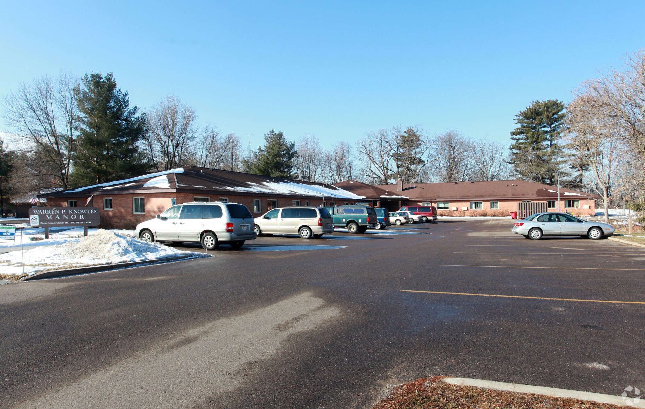 Warren P. Knowles Manor - 507 Cedar Ct Menomonie, WI 54751 | Apartments.com