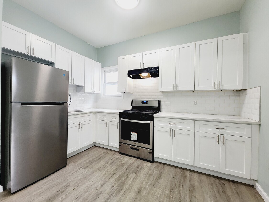 176 Bayview Ave Unit 2, Jersey City, NJ 07305 - 176 Bayview Ave Jersey ...