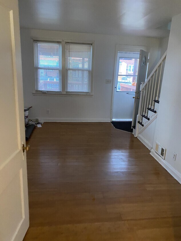 2019 Harman Ave, Baltimore, MD 21230 - Townhome Rentals in Baltimore MD ...
