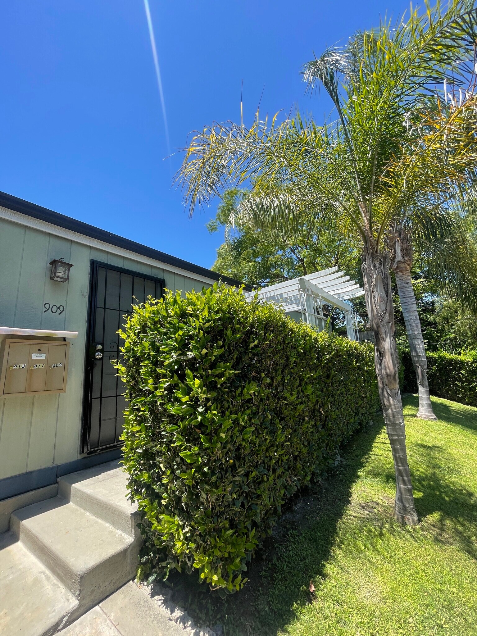 909 S Mesa St, San Pedro, CA 90731 - 909 S Mesa St San Pedro, CA 90731 ...