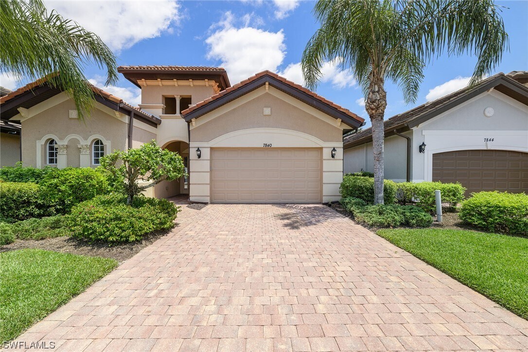 7840 Valencia Ct, Naples, FL 34113 - House Rental in Naples, FL ...
