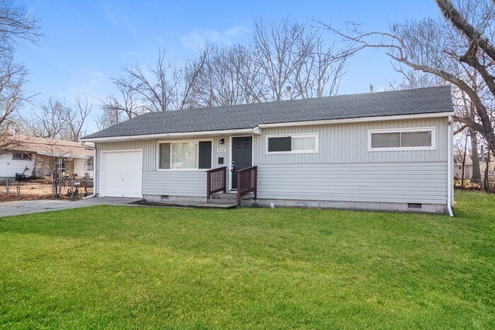 10721 Sycamore Terrace, Kansas City, MO 64134 | Apartments.com