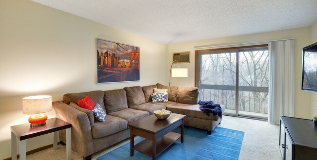Park Pointe Apartments - 1425 Hampshire Ave S Saint Louis Park, MN ...