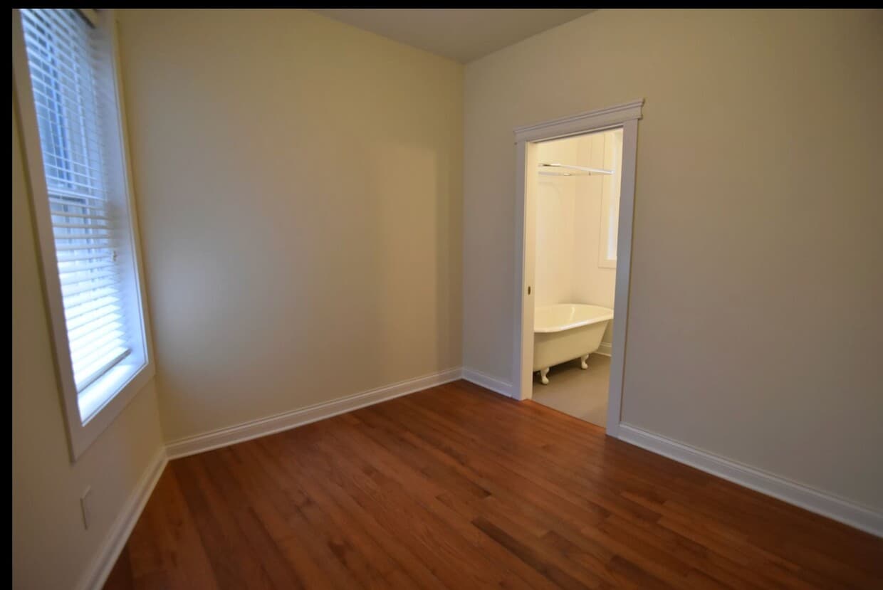 710 W Grace St Unit 3F, Chicago, IL 60613 | Apartments.com
