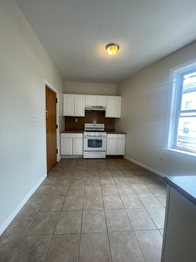 333 Summit Ave Unit 202, Jersey City, NJ 07306 - 333 Summit Ave Jersey ...