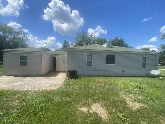 11820 Larimore Rd, Spanish Lake, MO 63138 - House Rental in Spanish ...