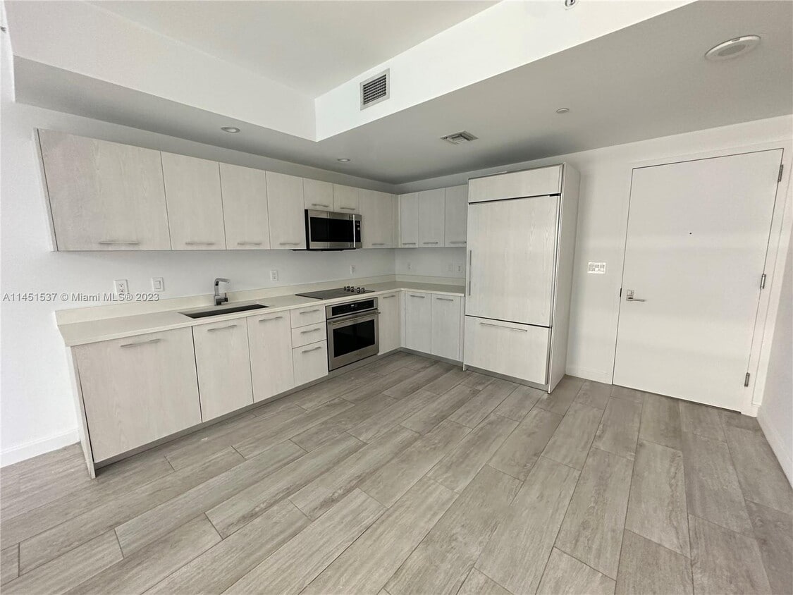 55 SW 9th St Unit 1002, Miami, FL 33130 - Condo for Rent in Miami, FL | Apartments.com