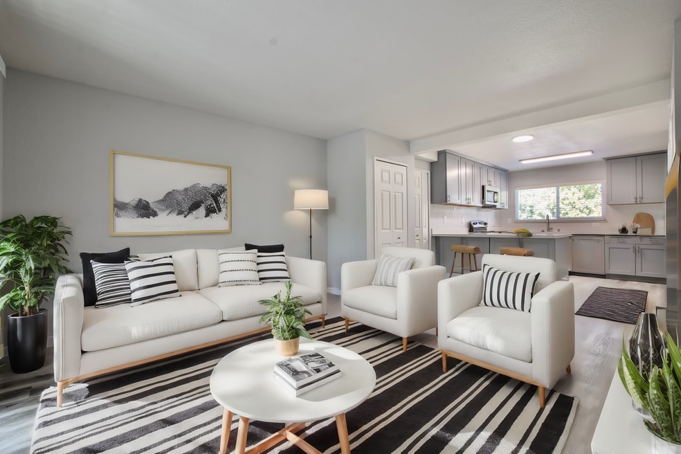 6606 Surfside Way Unit 4344003001, Sacramento, CA 95831 - Room for Rent ...