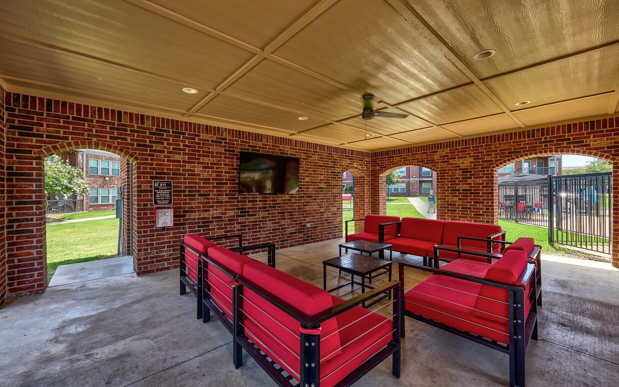 Icon at Hewitt - 201 Ritchie Rd Hewitt, TX 76643 | Apartments.com