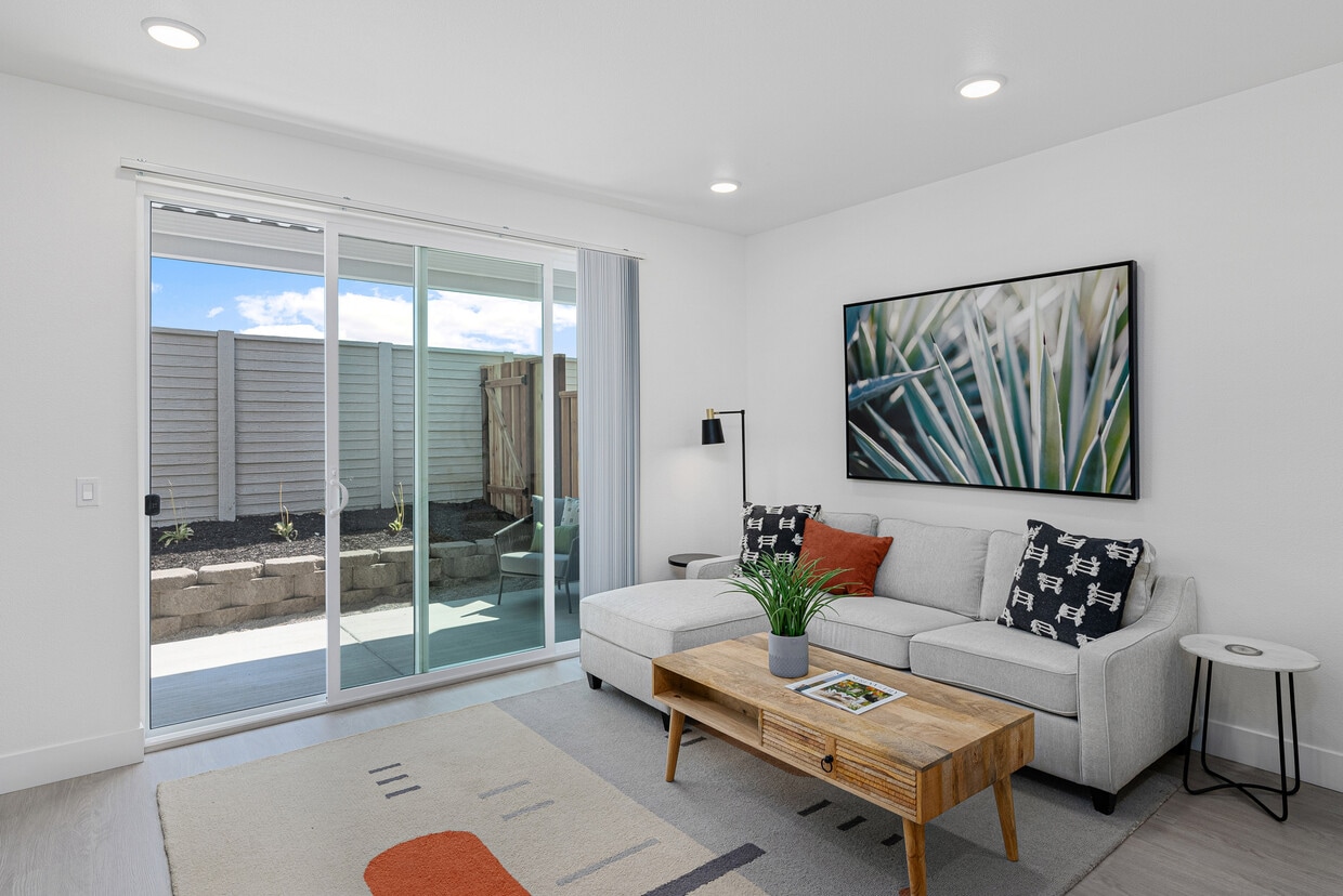 Mark West Village - 4034 Alexander David Ct Santa Rosa, CA 95403 ...