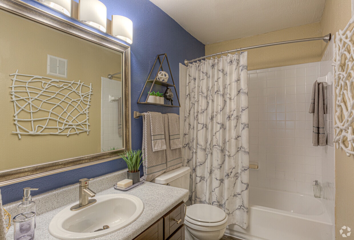 Finley West - 9940 Richmond Ave Houston, TX 77042 | Apartments.com