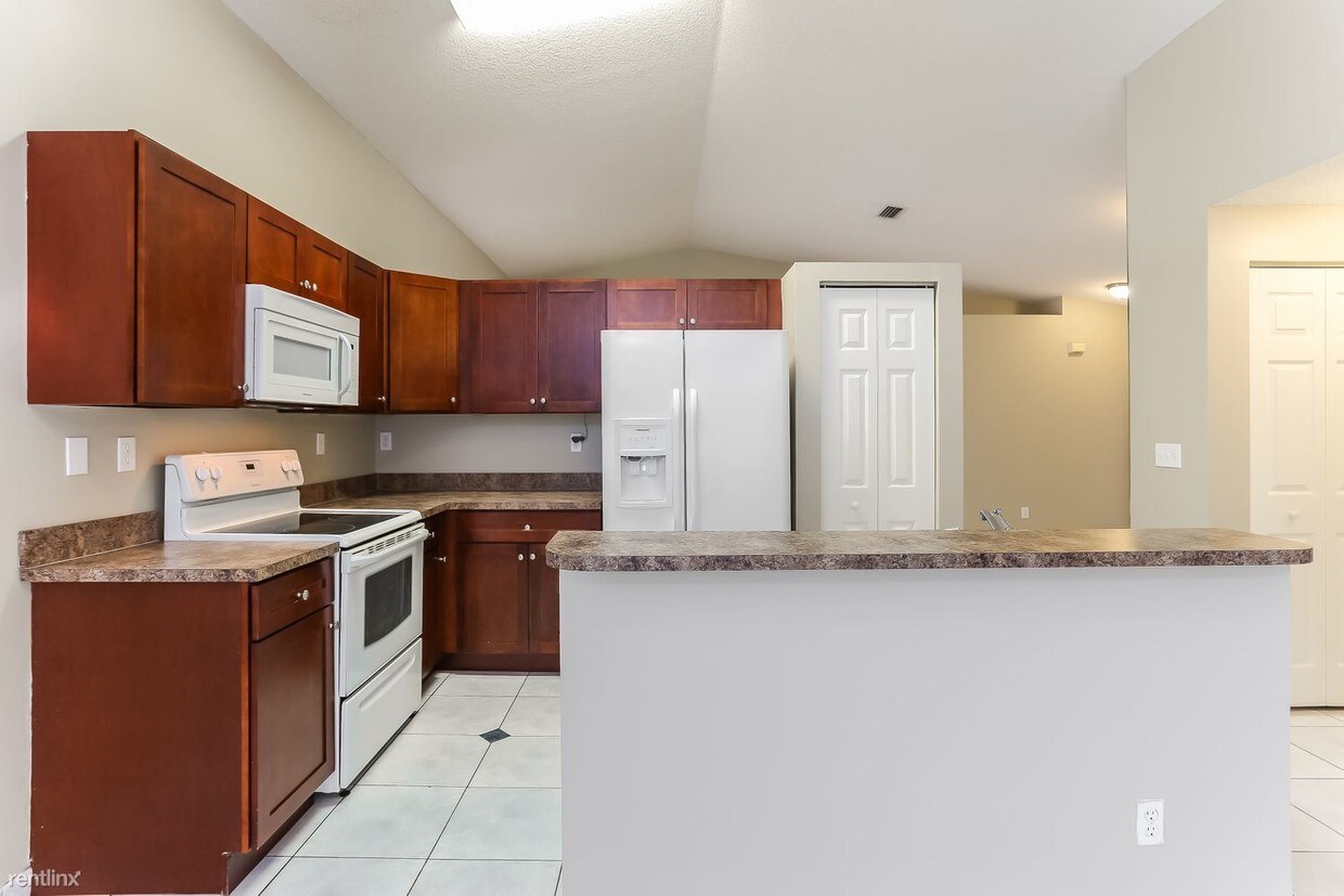 2718 SW 177th Ave, Miramar, FL 33029 - House Rental in Miramar, FL ...