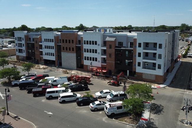 The Plaza at Belmar Apartments - Belmar, NJ | Apartments.com