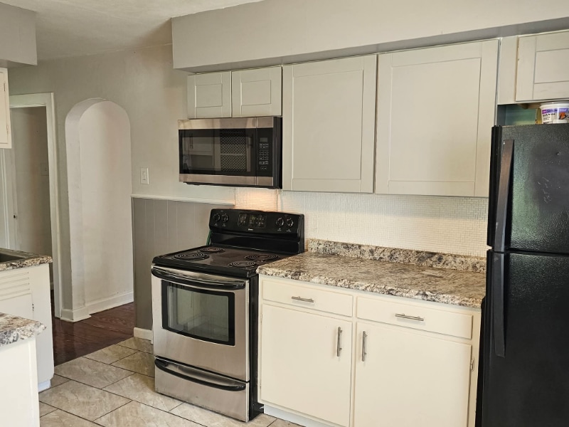 25 N Marguerite Ave, Ferguson, MO 63135 | Apartments.com