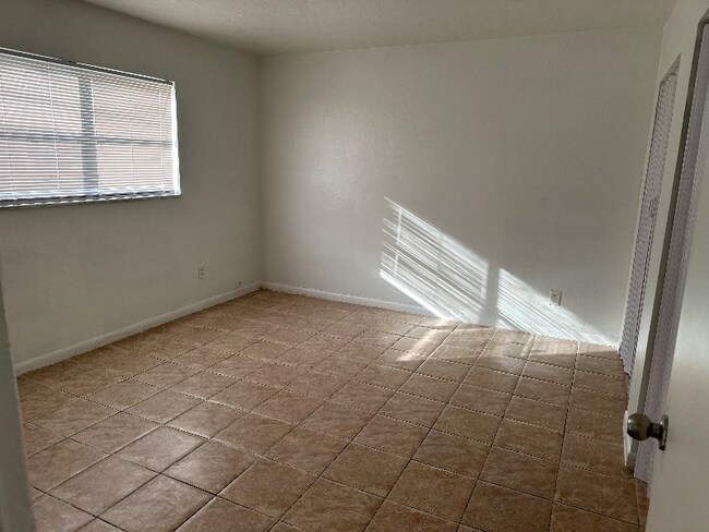 3701 SW 59th Terrace Unit 11, Davie, FL 33314 - Room for Rent in Davie ...
