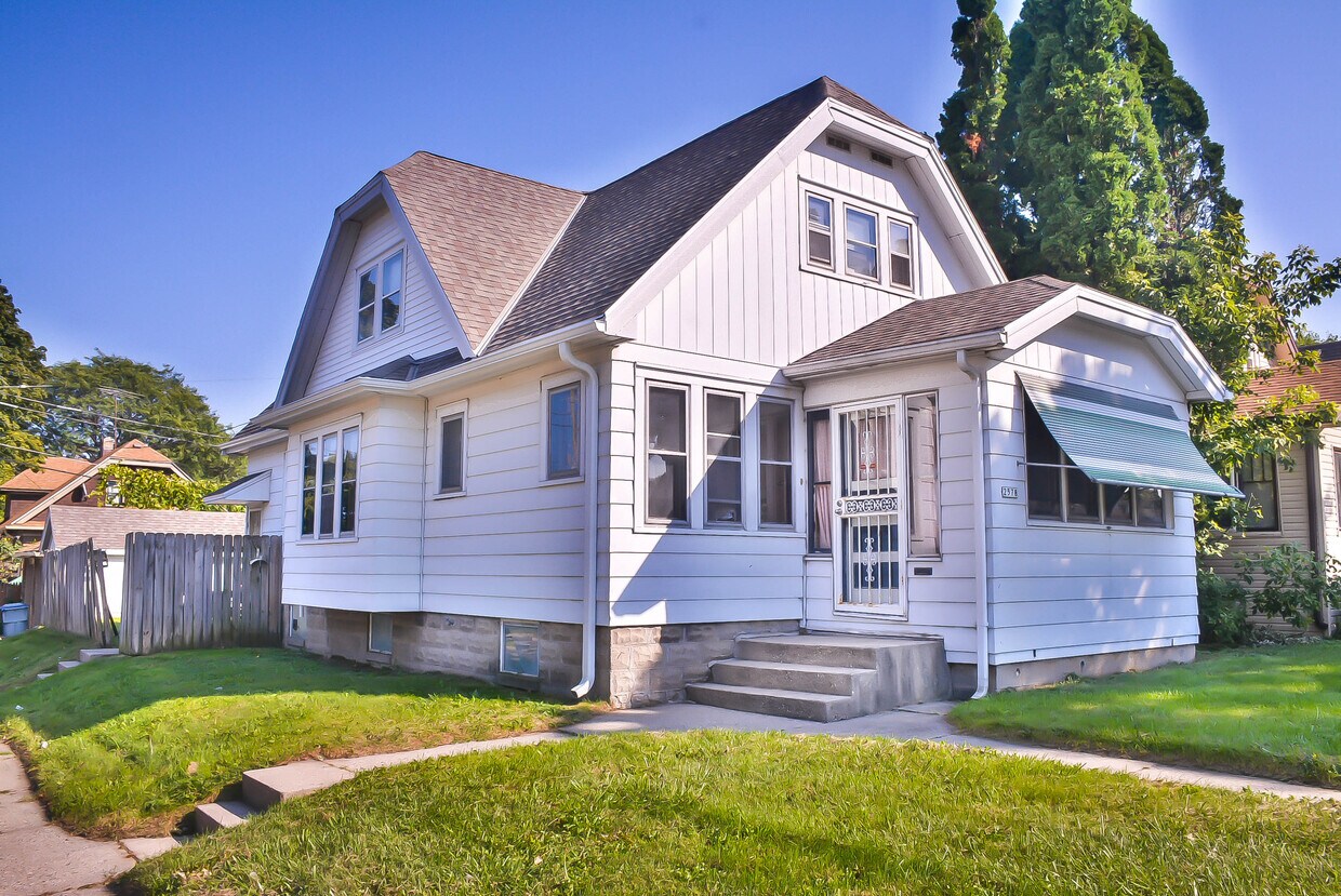 2578 N 58th St, Milwaukee, WI 53210 - House Rental in Milwaukee, WI ...