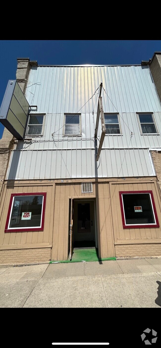 Apartments for Rent with Hardwood Floors in Gleason WI