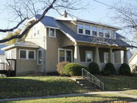 1303 Brick St, Burlington, IA 52601 - House Rental in Burlington, IA ...