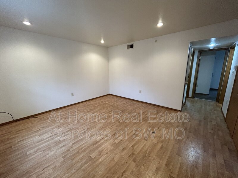 750 S Campbell Ave Unit A6, Springfield, MO 65806 - Condo for Rent in ...