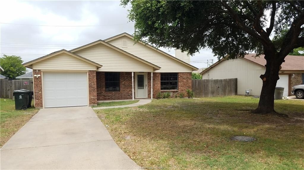 2613 Allen Ridge Dr, Bryan, TX 77802 - House Rental in Bryan, TX ...