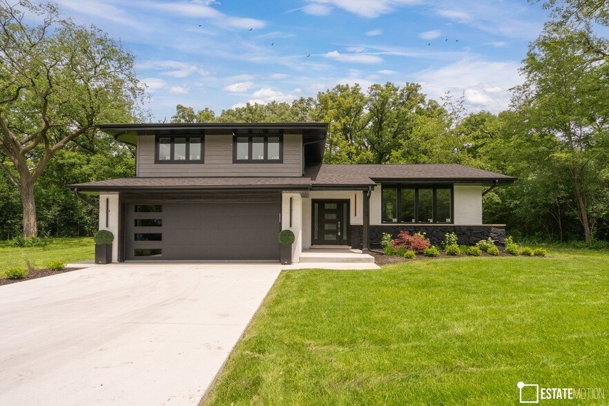 12407 91st Ave, Palos Park, IL 60464 | Apartments.com