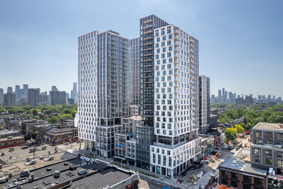 Velocity at the Square Apartments - 252 Victoria St Toronto, ON ...