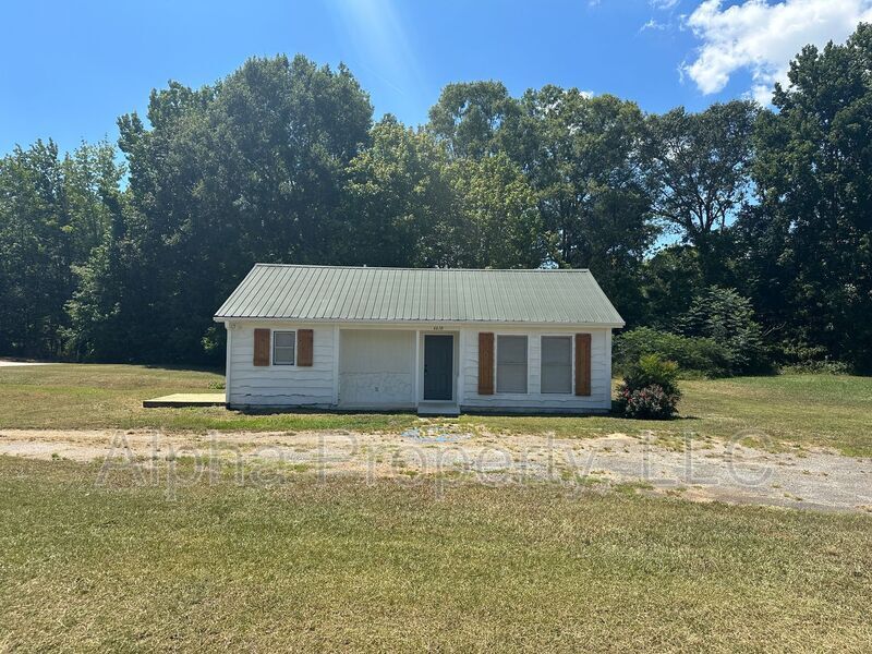6610 Sc-81, Starr, SC 29684 - House Rental in Starr, SC | Apartments.com
