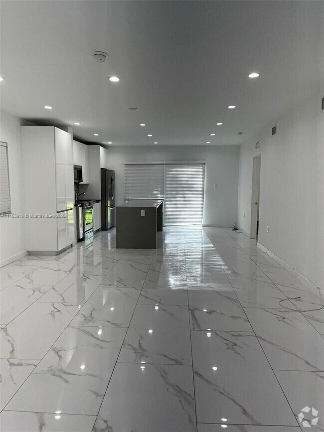 West Larkin Park Apartments for Rent with a Walk-In Closet - South Miami, FL - Updated Today ...