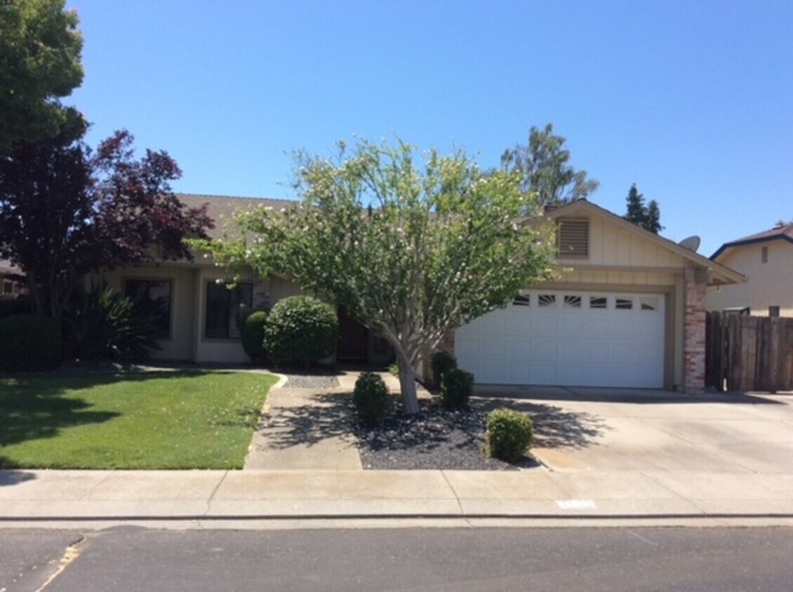 408 Lancaster Dr, Manteca, CA 95336 - House Rental in Manteca, CA ...