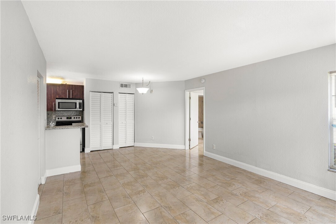 194 Santa Clara Dr Unit 8, Naples, FL 34104 - Condo for Rent in Naples ...