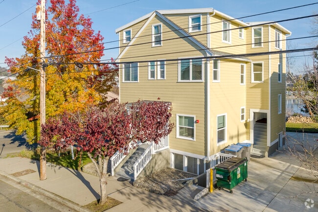 Military Apartments for Rent in Manchester WA