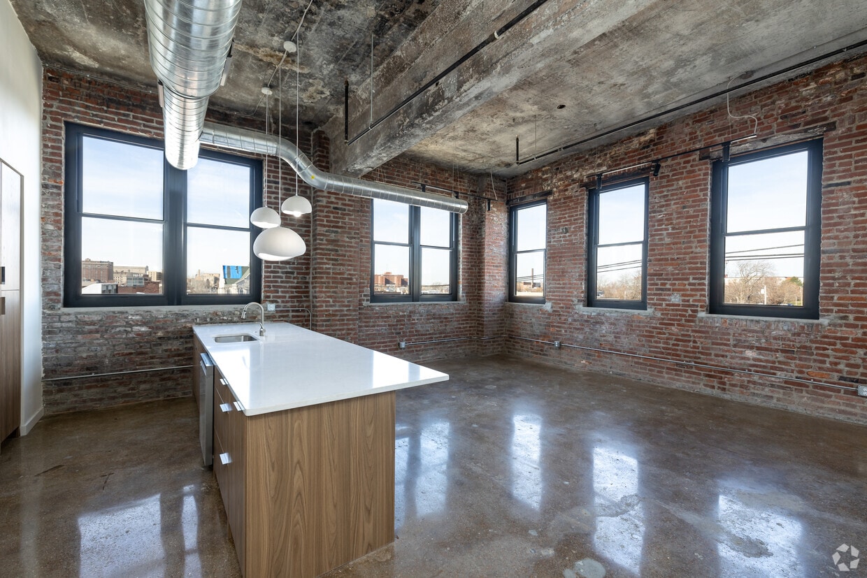 Tate Apartments - 3041-3043 Locust St Saint Louis, MO 63103 ...