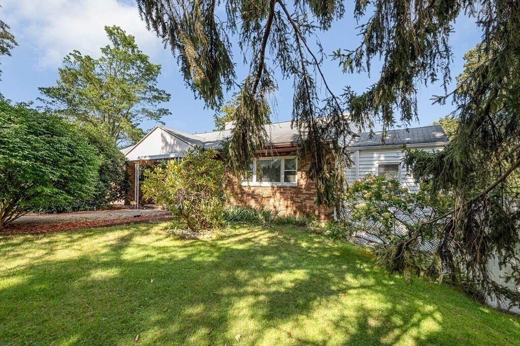 351 William St, Stoneham, MA 02180 - House Rental in Stoneham, MA ...