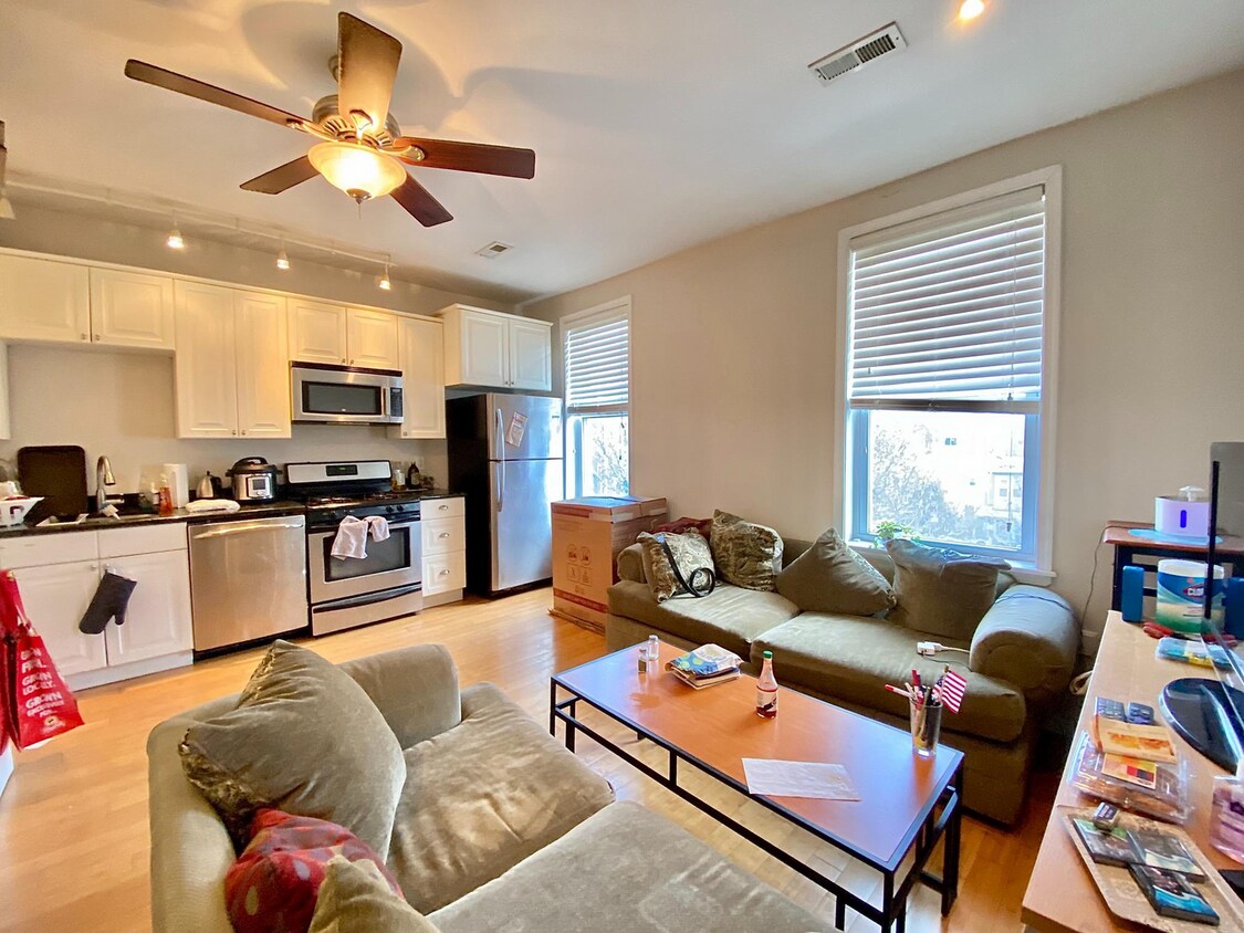 1934 N 7th St Unit #3, Philadelphia, PA 19122 - Room for Rent in ...