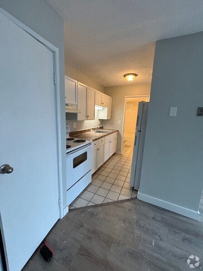 Apartments for Rent Near Framingham State College - Framingham, MA ...