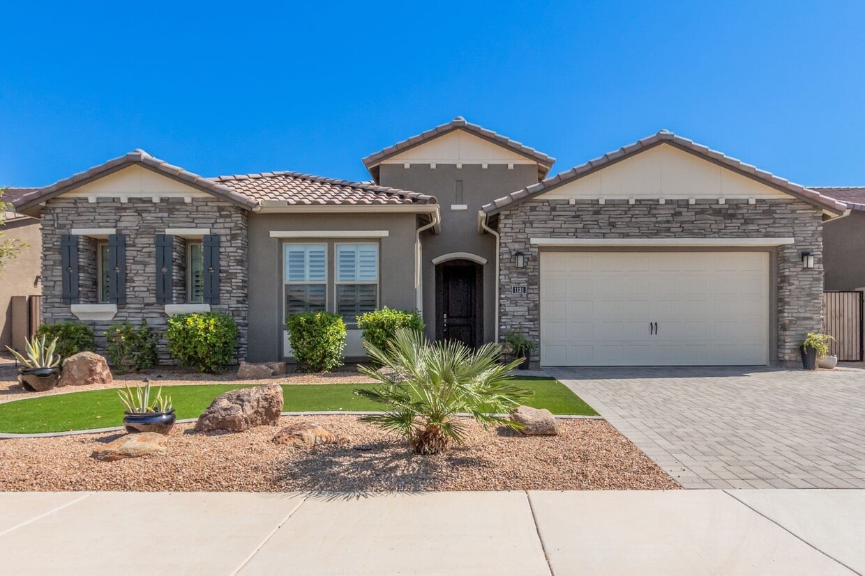 1131 E Holland Park Dr, Gilbert, AZ 85297 - House Rental in Gilbert, AZ ...