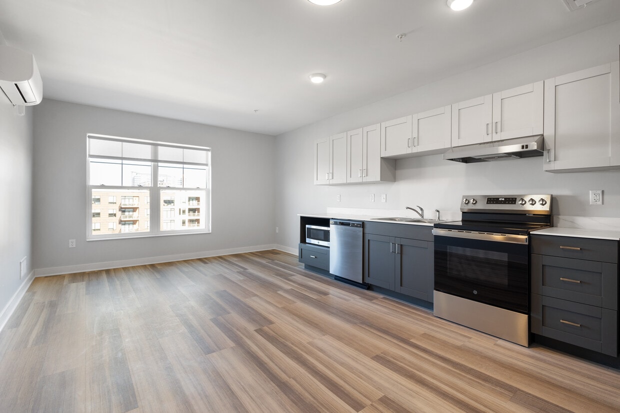 Rose St. Senior - 530 S Rose St Kalamazoo, MI 49007 | Apartments.com