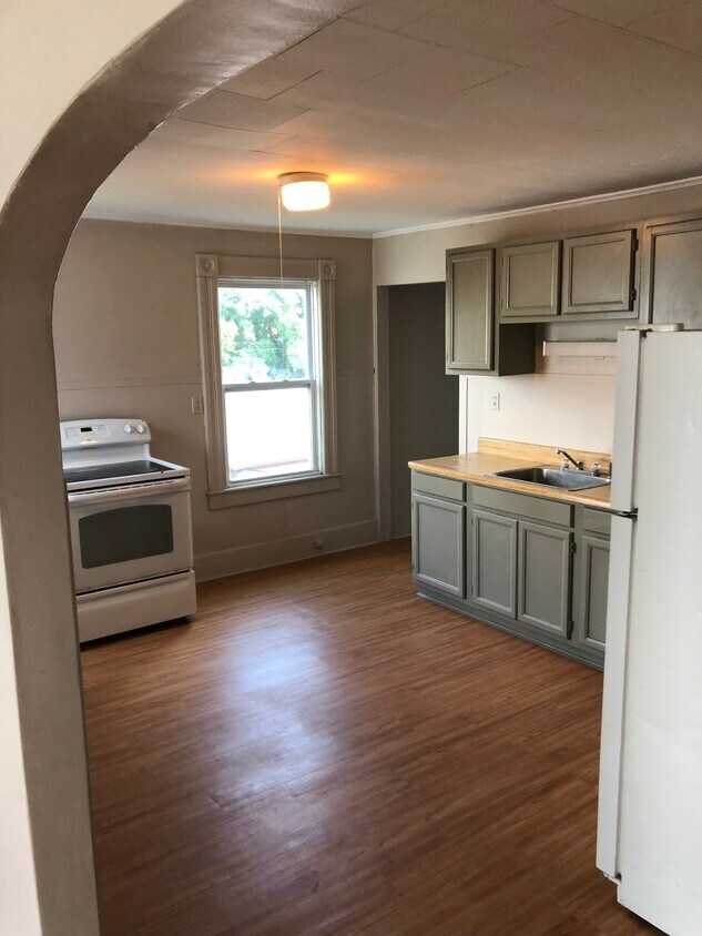 20 Cook St, West Springfield, MA 01089 - House Rental in West ...