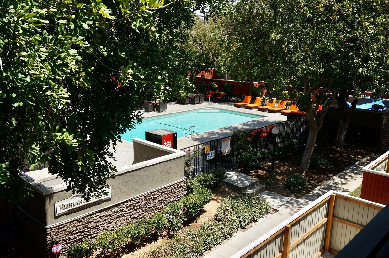 Highlander Pointe Apartments - 1055 W Blaine St Riverside, CA 92507 ...