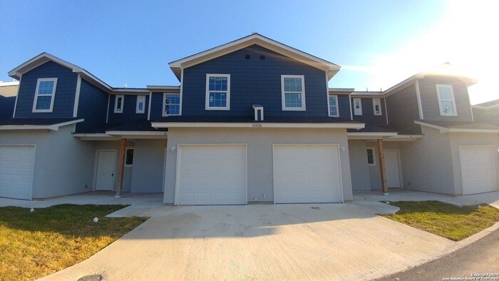 6926 Crestway Rd, San Antonio, TX 78239 - House Rental in San Antonio ...