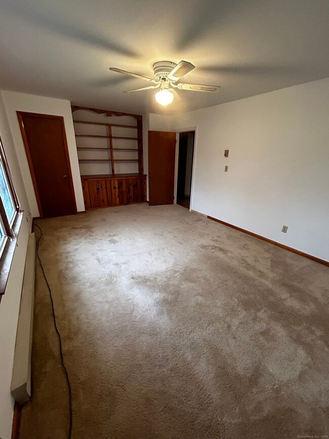 391 Chestnut Hill Ave, Waterbury, CT 06704 - House Rental in Waterbury ...