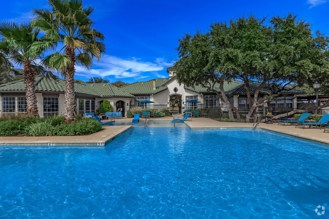 The Ridge at Alta Vista Houses for Rent with a Swimming Pool - Austin ... The Ridge at Alta Vista Houses for Rent with a Swimming Pool - Austin ...