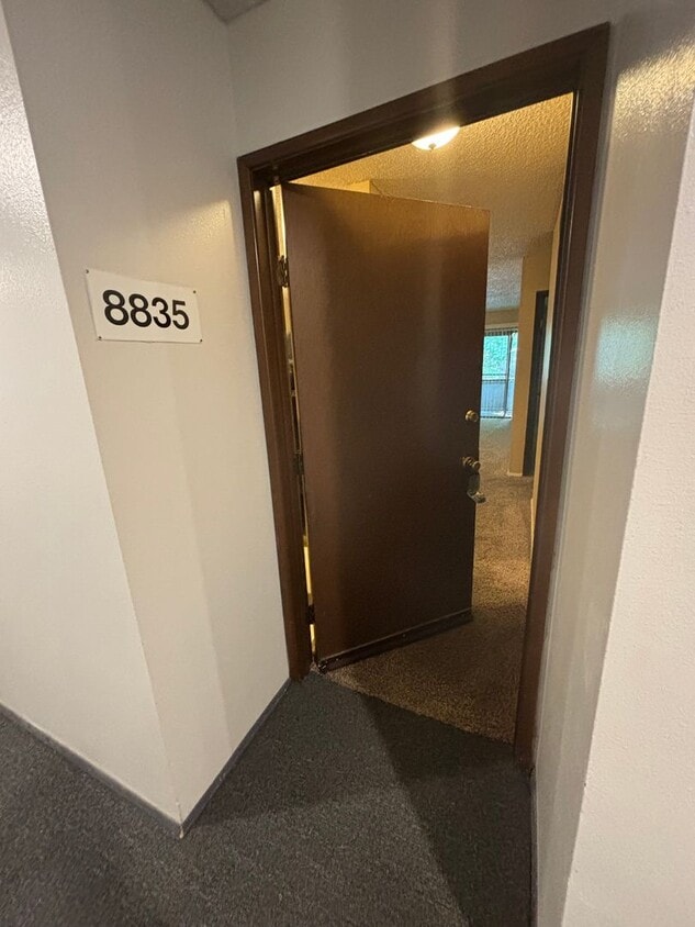 8835 SW Brightfield Cir Unit 1, Portland, OR 97223 - Room for Rent in ...