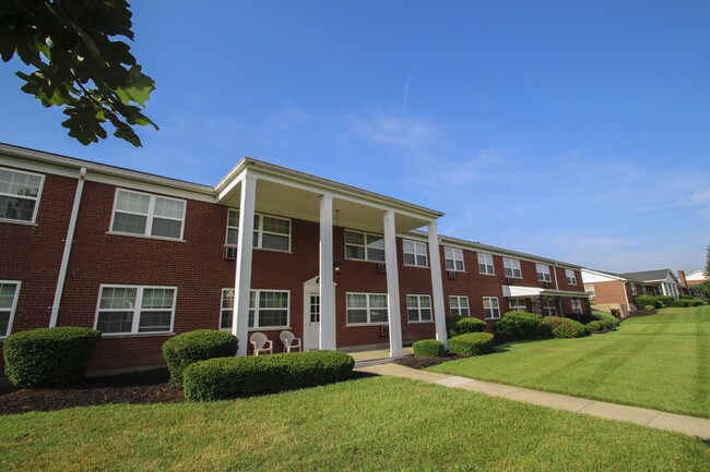 Lake of the Woods Apartments - Mount Healthy, OH | Apartments.com