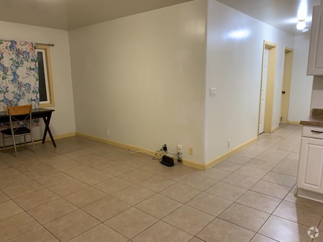 Aliamanu Homes Apartments for Rent with Washer & Dryer - Honolulu, HI ...