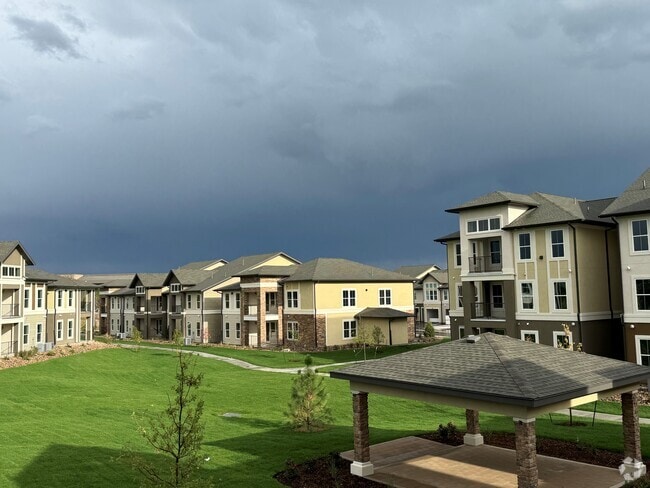 Anderosa Apartments for Rent with a Walk-In Closet - Colorado Springs ...