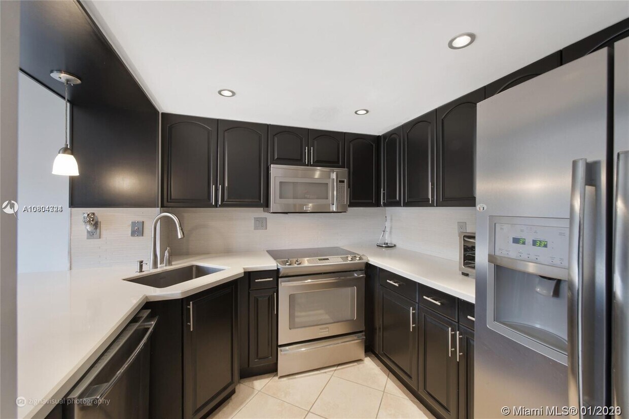 7793 SW 102nd Ln, Miami, FL 33156 | Apartments.com