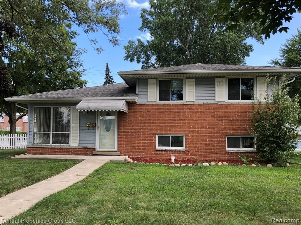 31005 Pardo St, Garden City, MI 48135 - House Rental in Garden City, MI ...